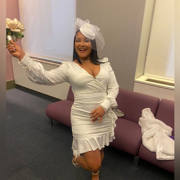 Dresses | Vestido De Novia Corto Para Boda Civil Color Marfil | Poshmark